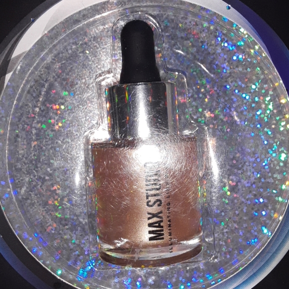 Max Studio | Makeup | Beauty Essentials Cosmetic Collection Max Studio ...